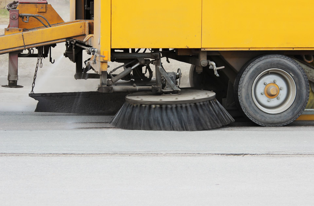 The Benefits of Commercial Street Sweeping for Businesses - Valor